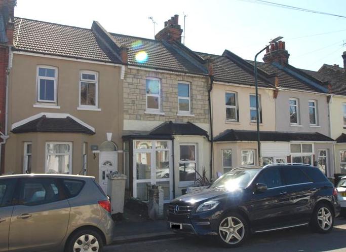 Gordon Road, Rochester - Home Estate